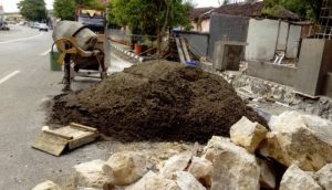 Berat Jenis Material Bahan Bangunan (Pasir, Beton, dan Baja)