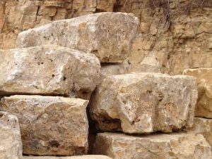 Harga Batu Kapur / Limestone Per Truk Dan Per Kubik