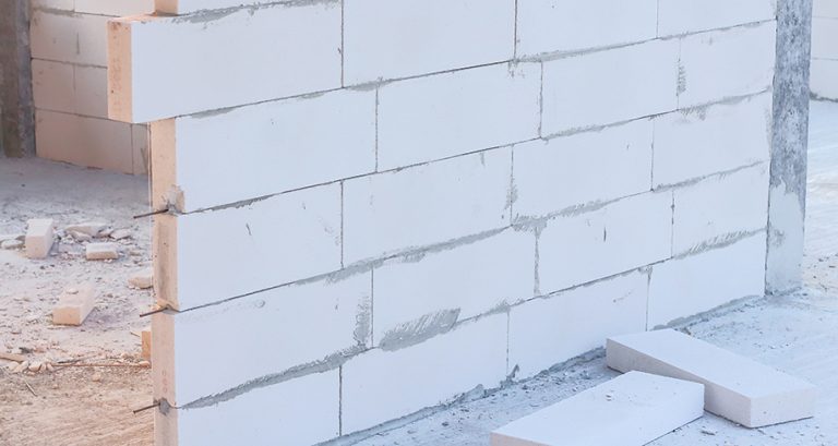 Alasan Harus Menggunakan Batako Putih